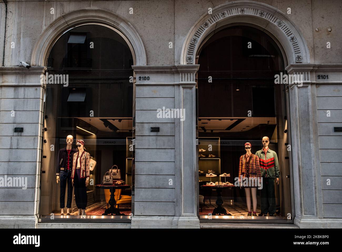 Closed gucci store hi-res stock photography and images - Alamy