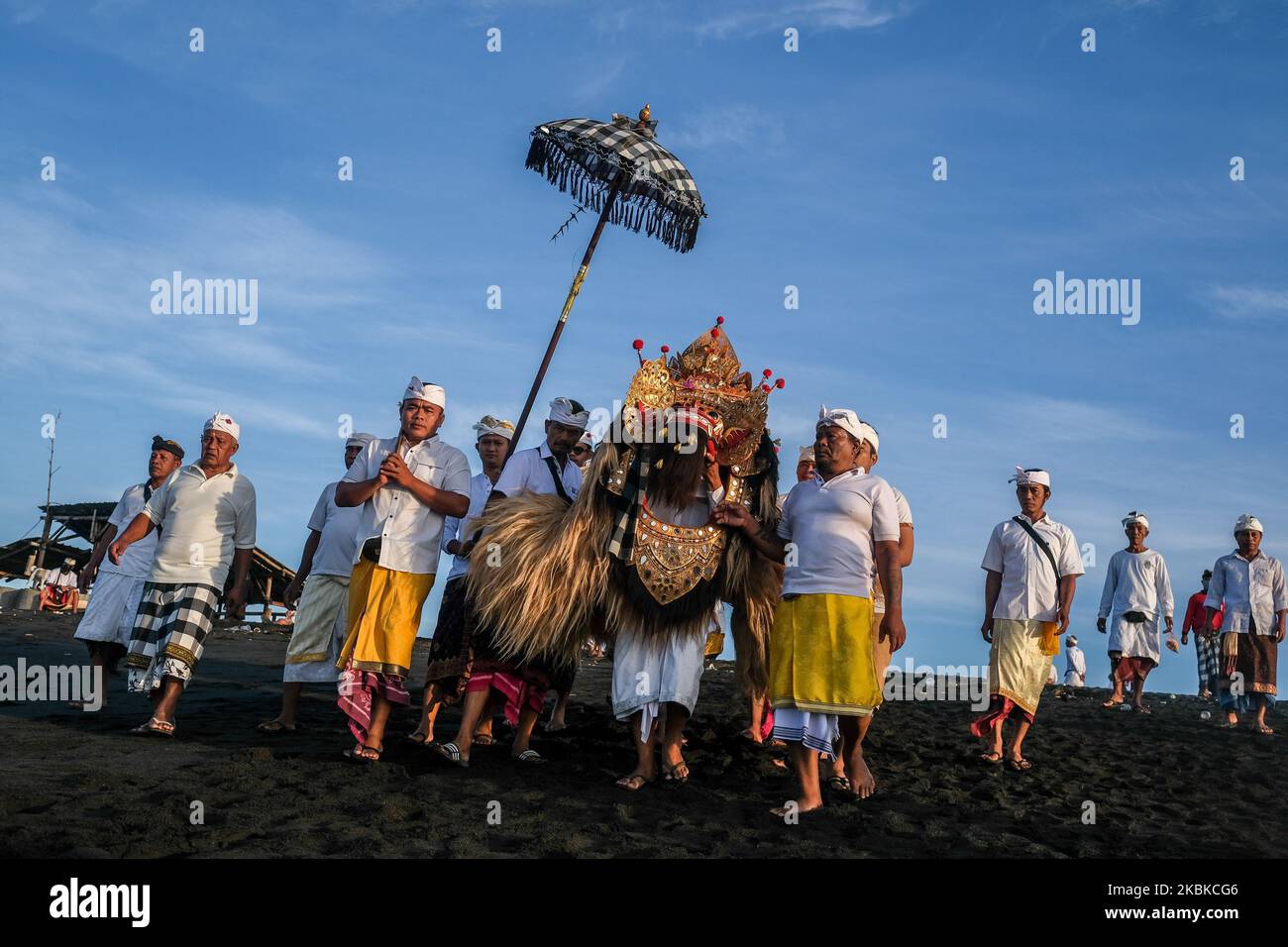Melasti, a Balinese Hindu purification ritual before celebrating Nyepi ...