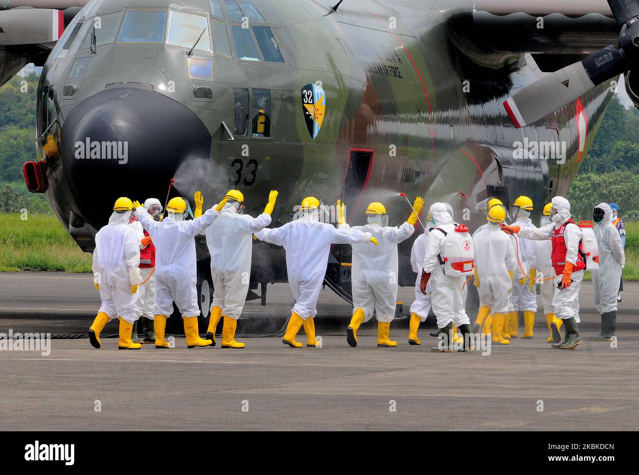 Indonesian air force c130 hercules aircraft hi-res stock photography ...