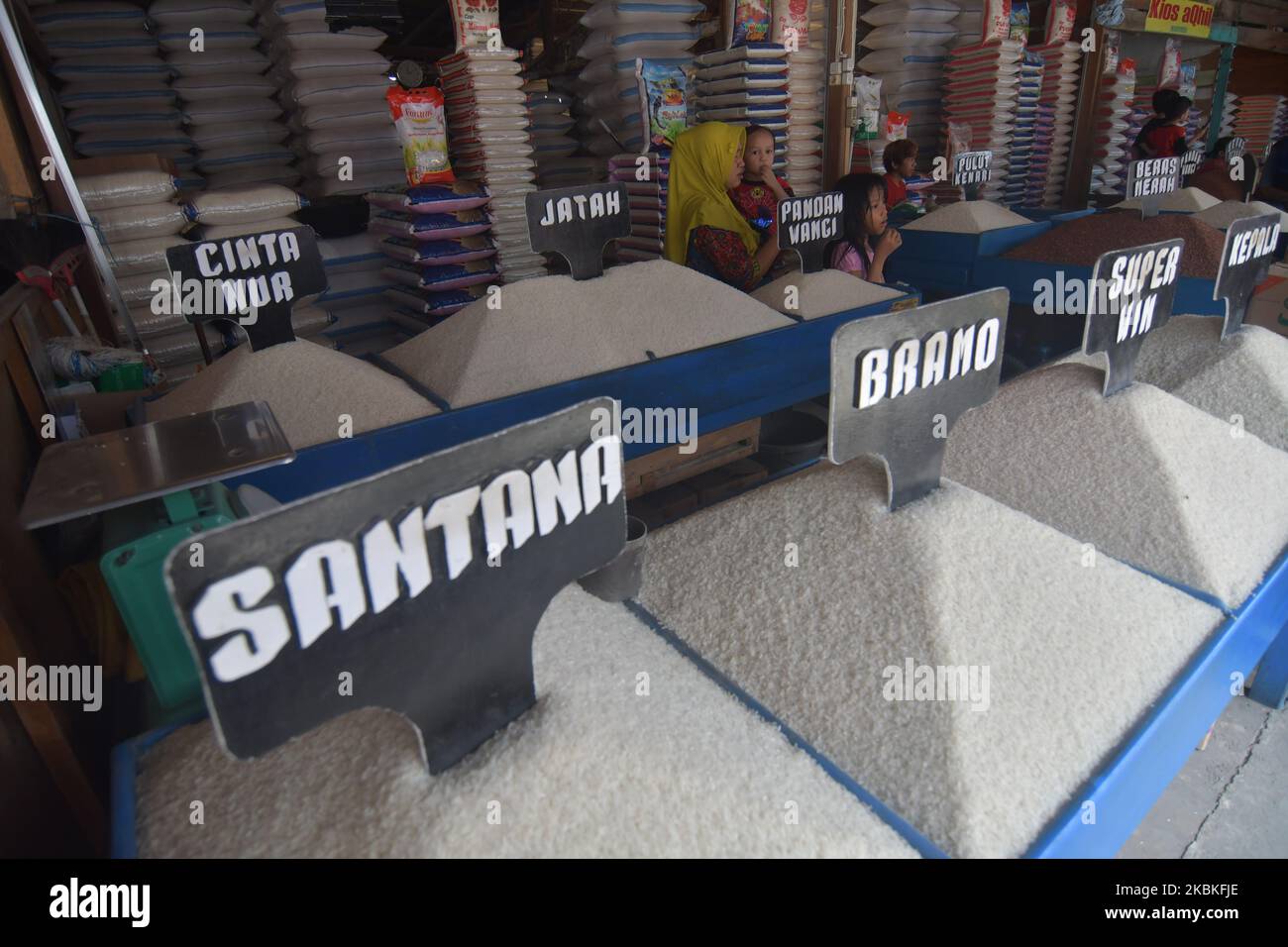 Masomba traditional market hi-res stock photography and images - Alamy