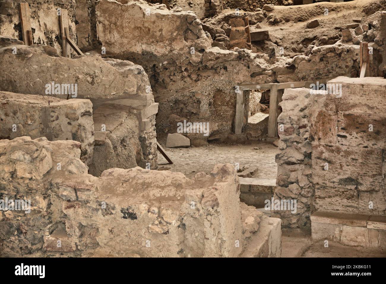 Platos story of atlantis hi-res stock photography and images - Alamy
