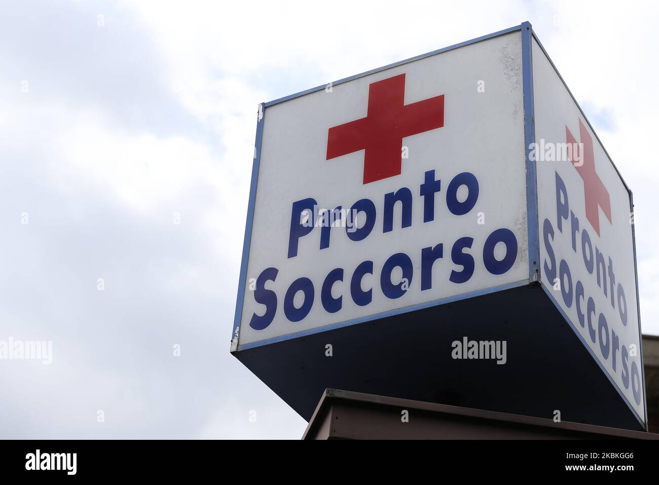 Entrance to the emergency room of the Bernardino Ramazzini hospital ...
