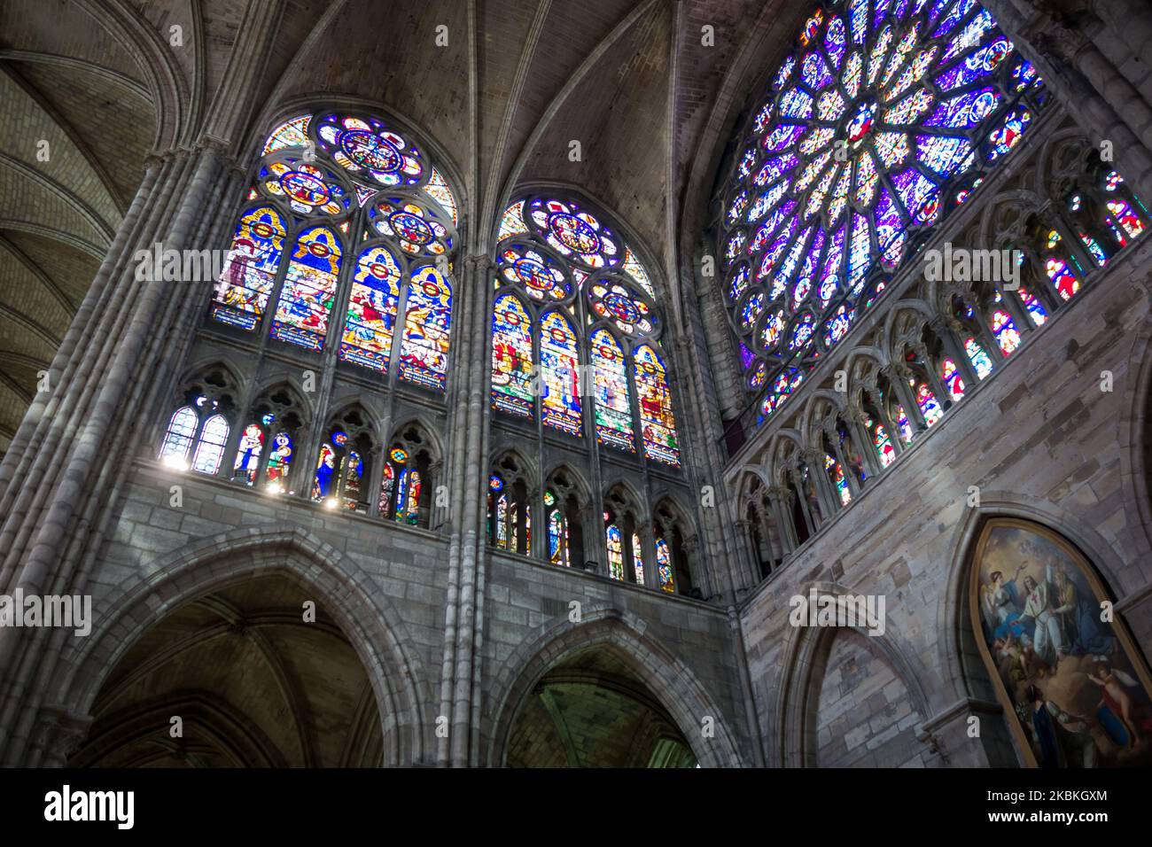 Basilica of Saint-Denis. Interior view, Paris, france Stock Photo - Alamy