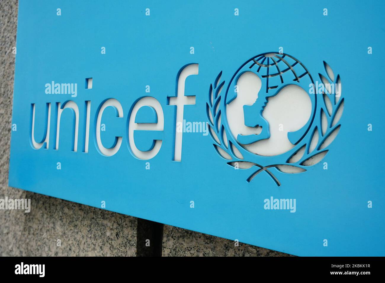 View of unicef sign hi-res stock photography and images - Alamy