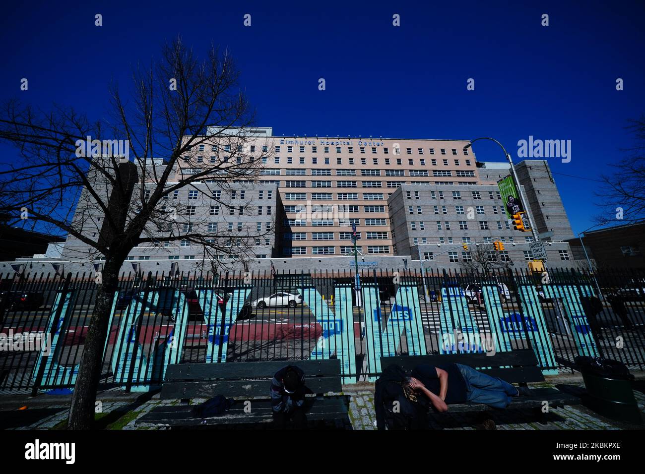 Hospital ship in new york hi-res stock photography and images - Alamy