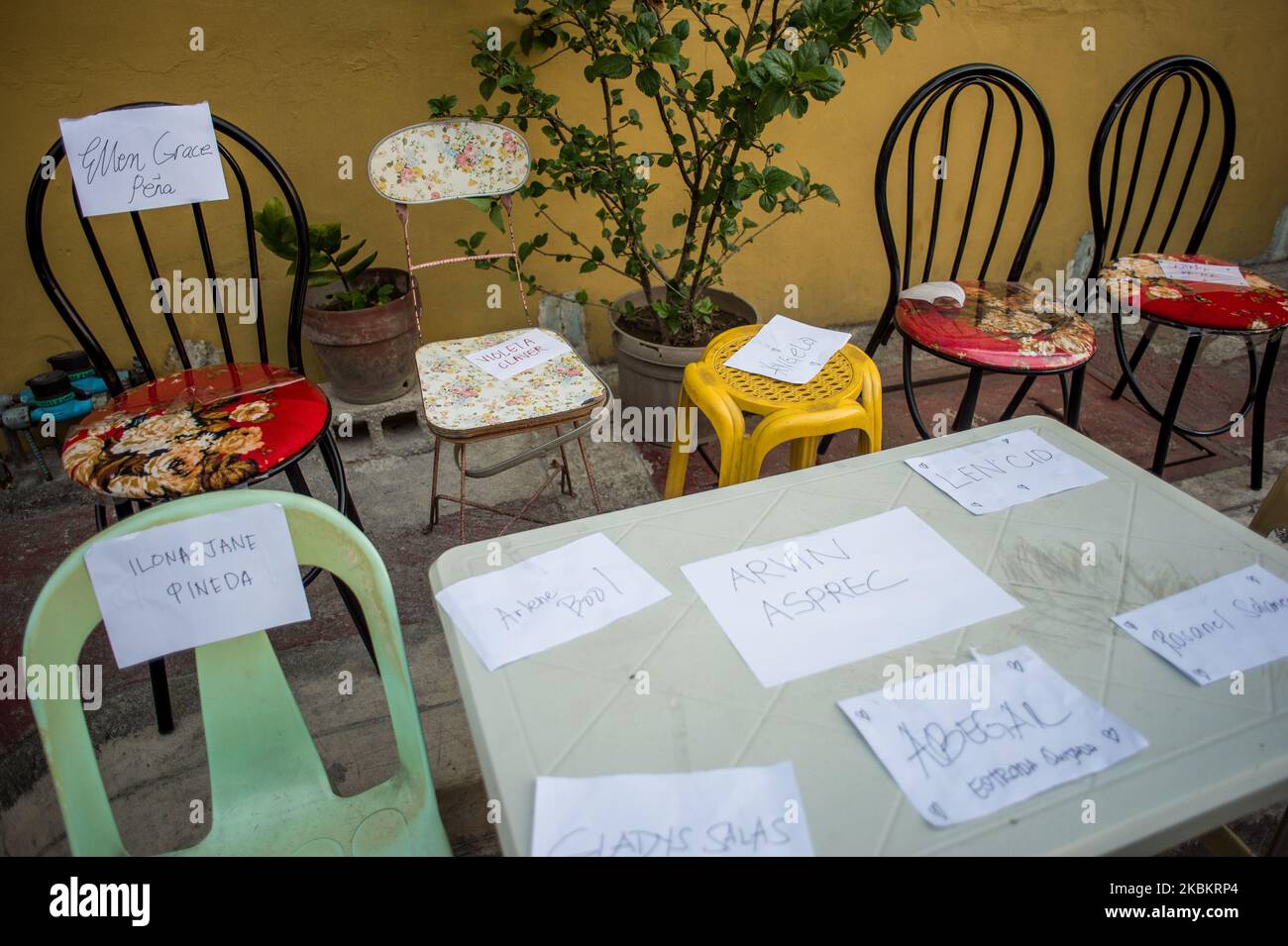 Drop off points hi-res stock photography and images - Alamy