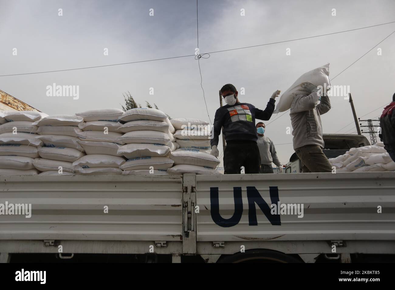 United nations relief rations hi-res stock photography and images - Alamy