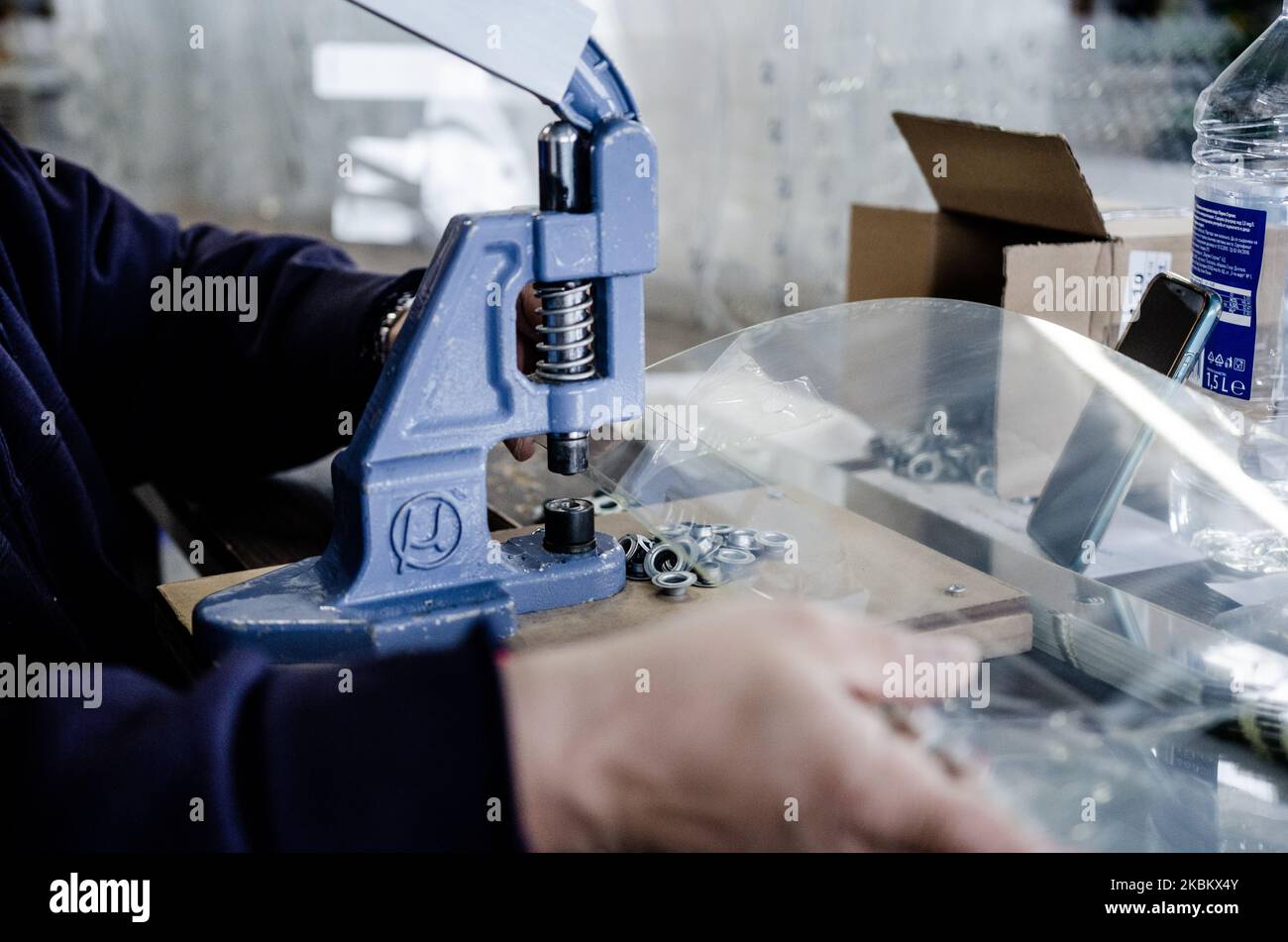 3d printed face masks hi-res stock photography and images - Alamy