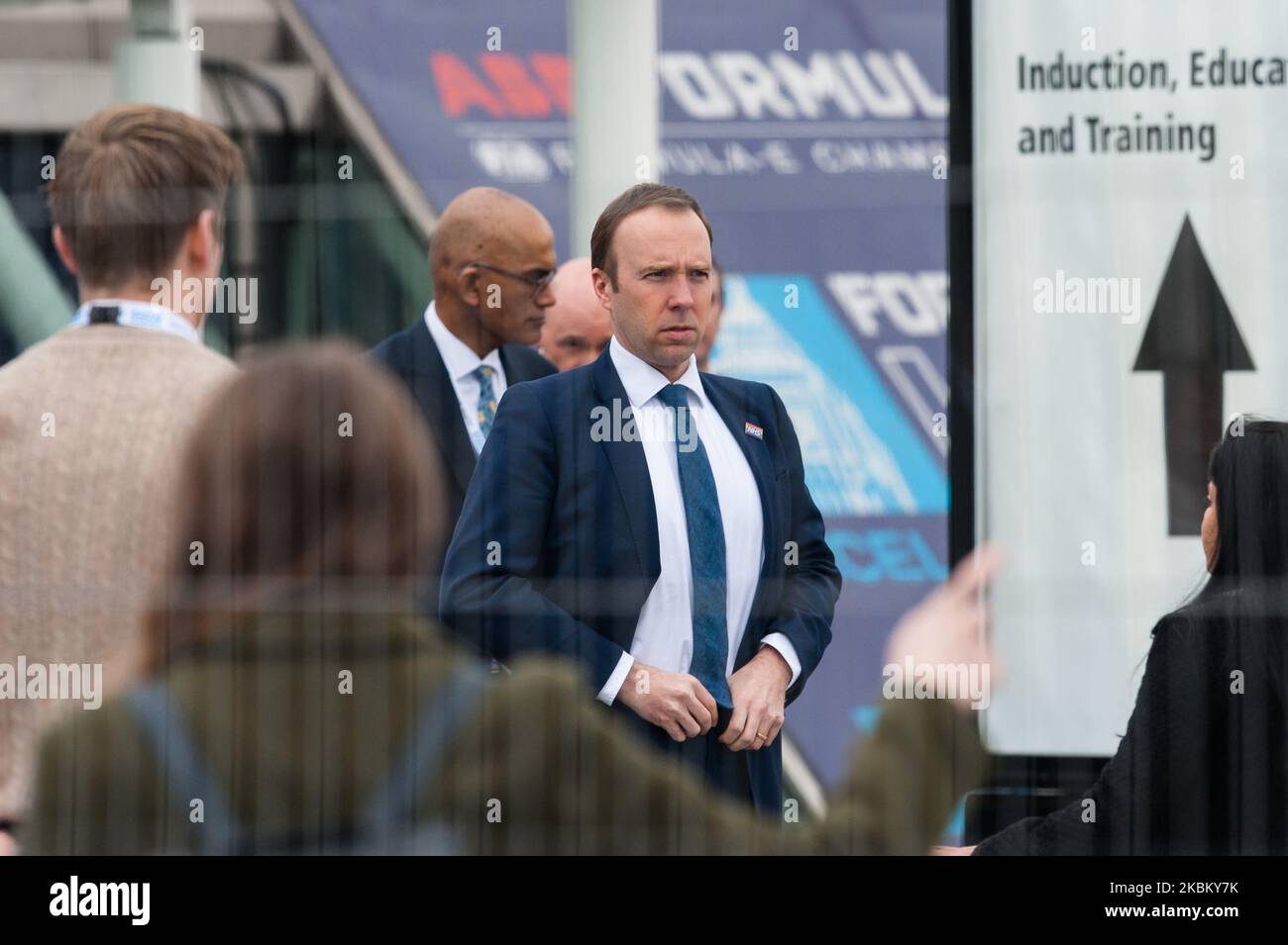 Opening nhs nightingale hospital excel centre hi-res stock photography ...
