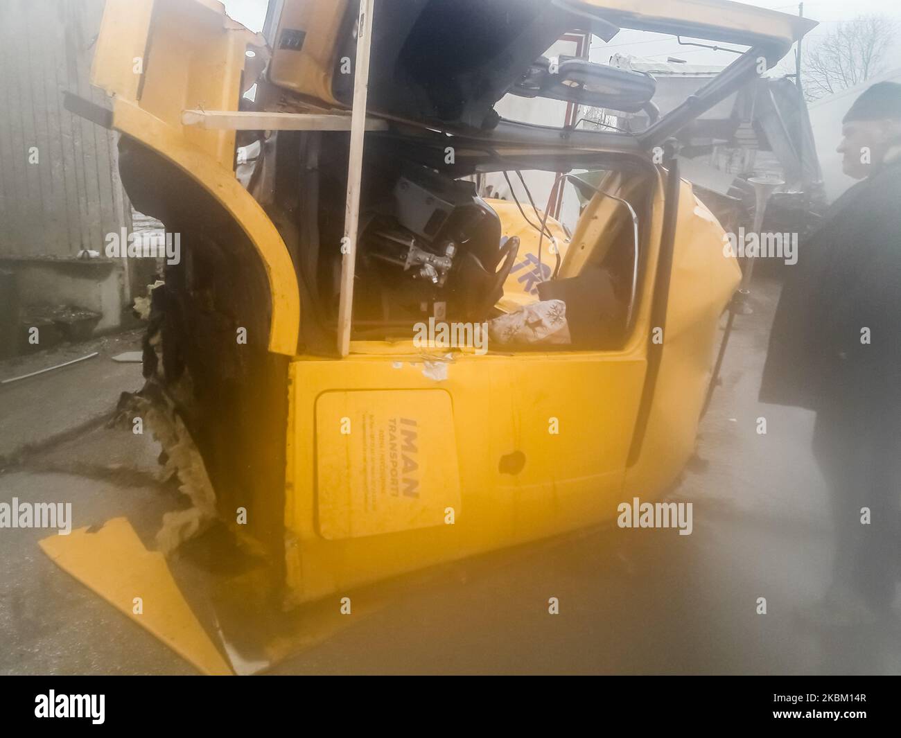 Two person method hi-res stock photography and images - Alamy