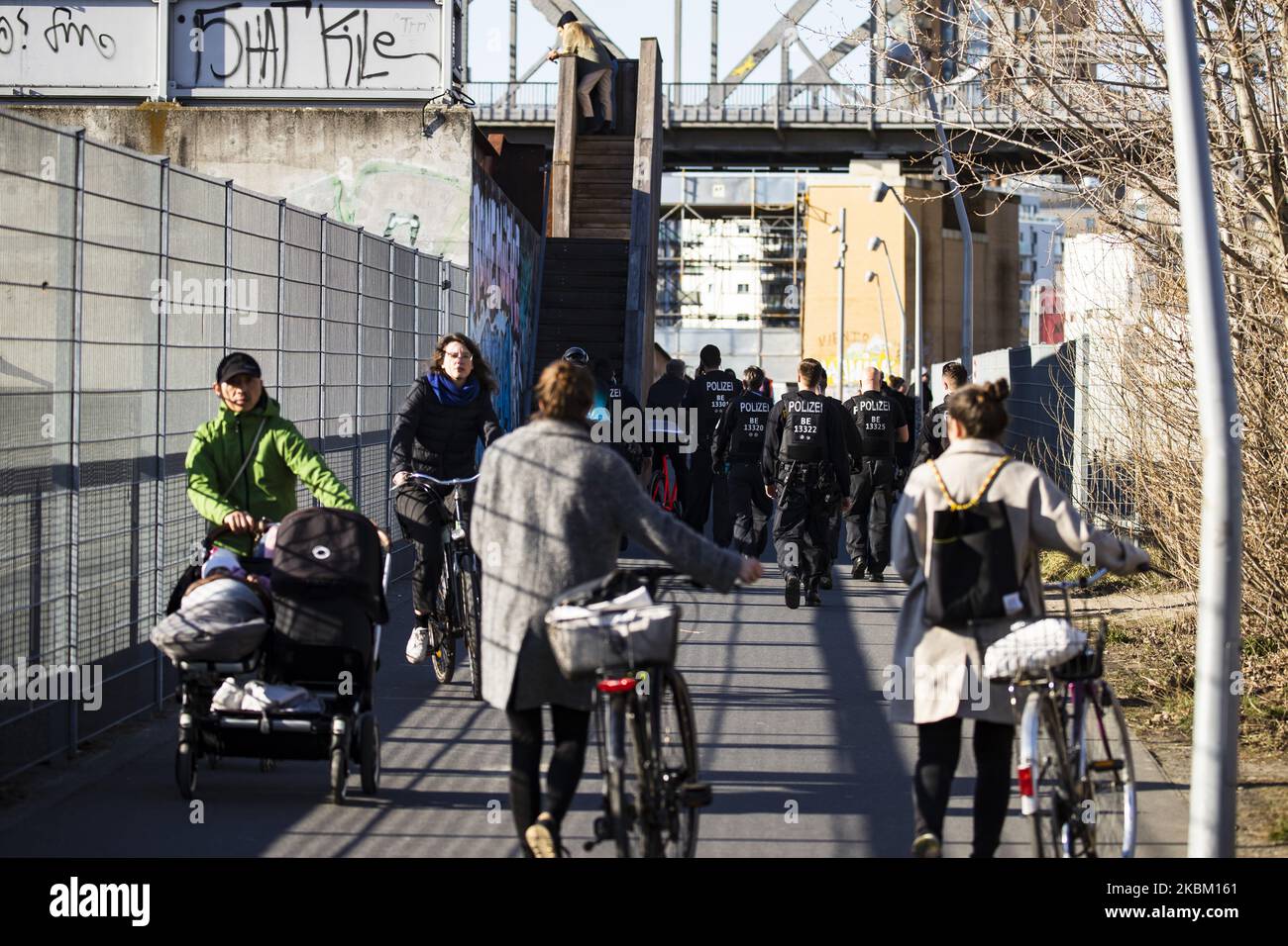 Respect for public spaces hi-res stock photography and images - Alamy