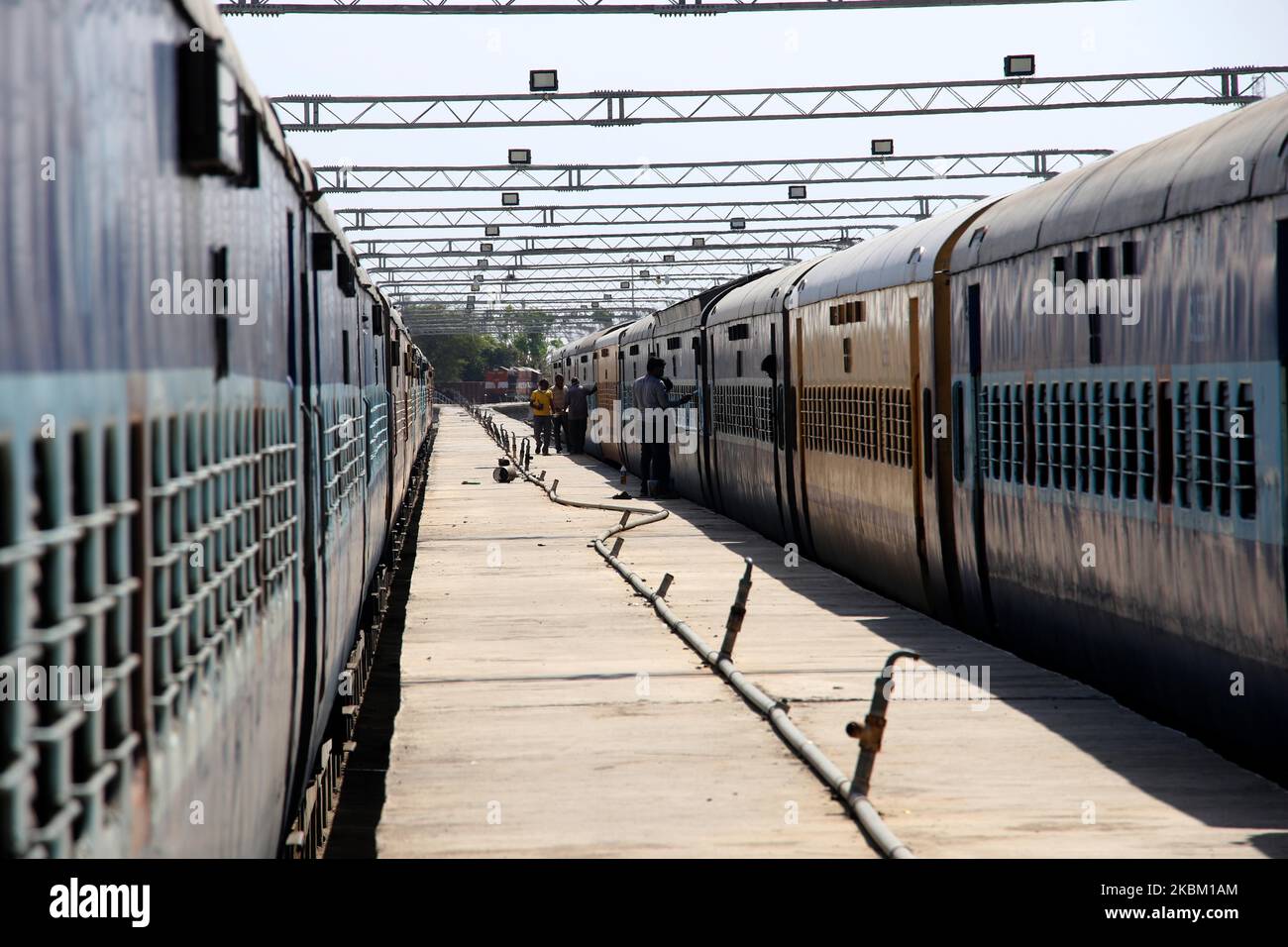 Temporary isolation wards hi-res stock photography and images - Alamy