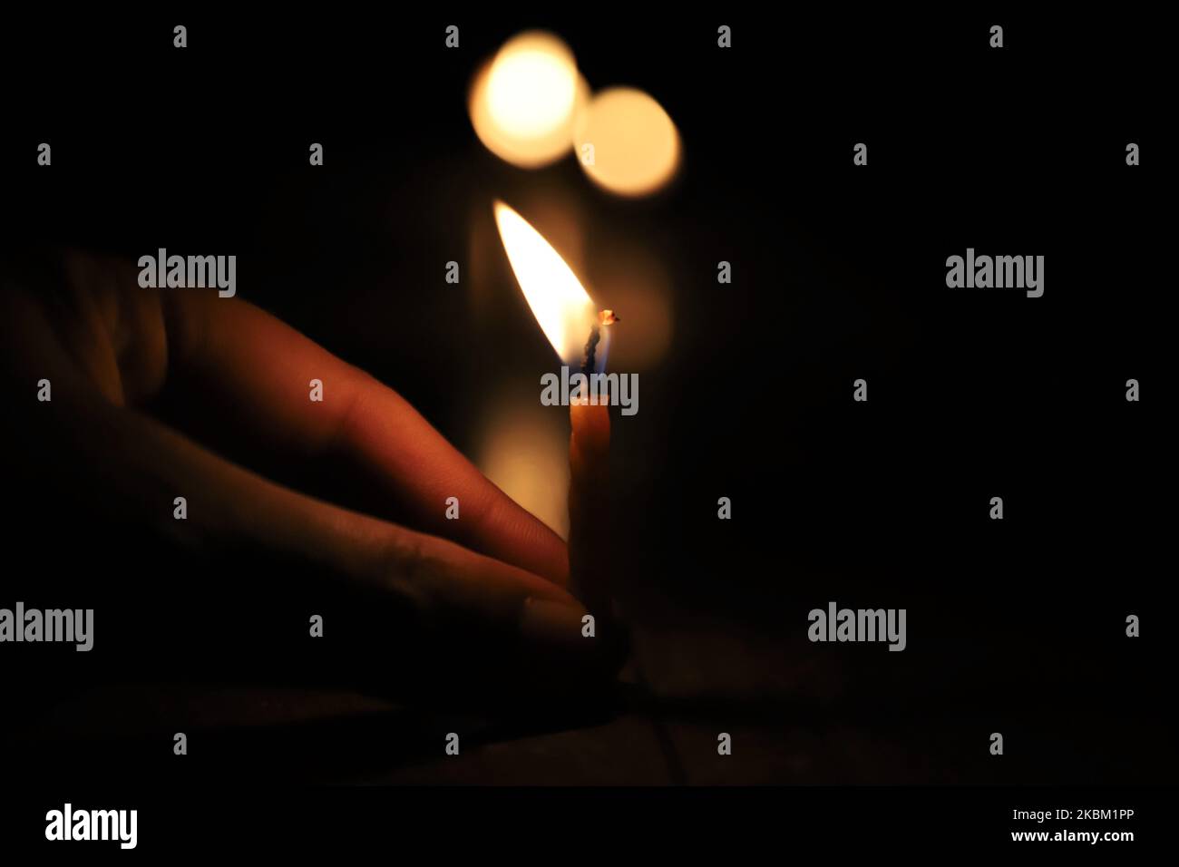 Shun light hi-res stock photography and images - Alamy