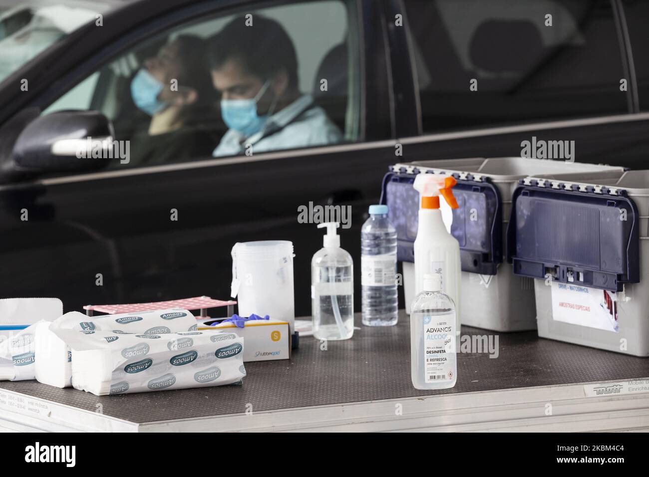 Tracking center of covid 19 in matosinhos, this ''drive-in'' unit ...