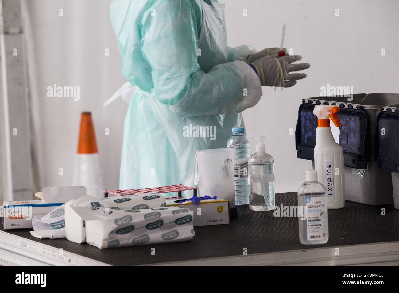 Tracking center of covid 19 in matosinhos, this ''drive-in'' unit ...