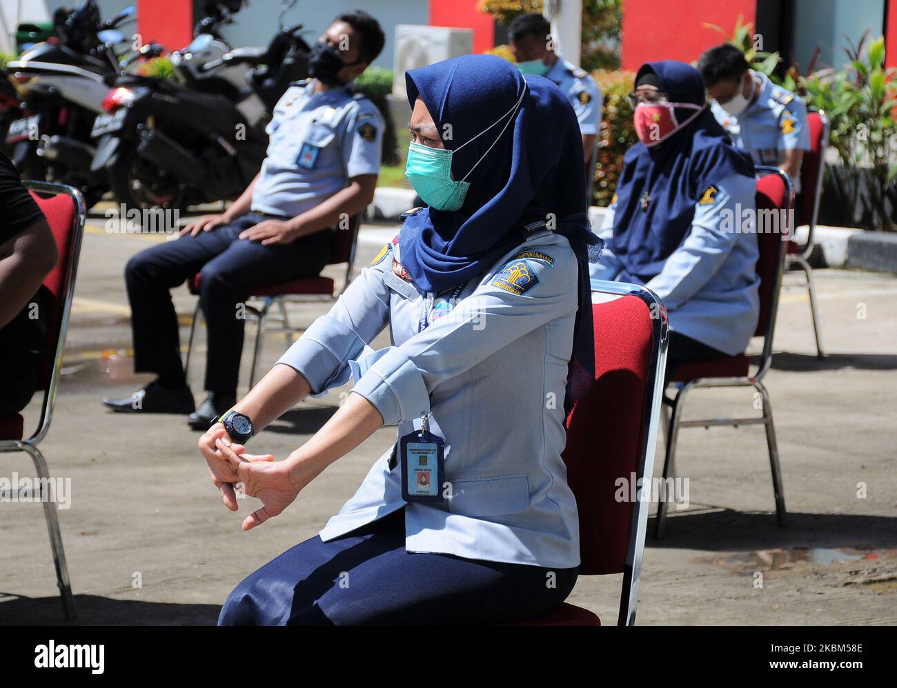 Prison wardens hi-res stock photography and images - Alamy