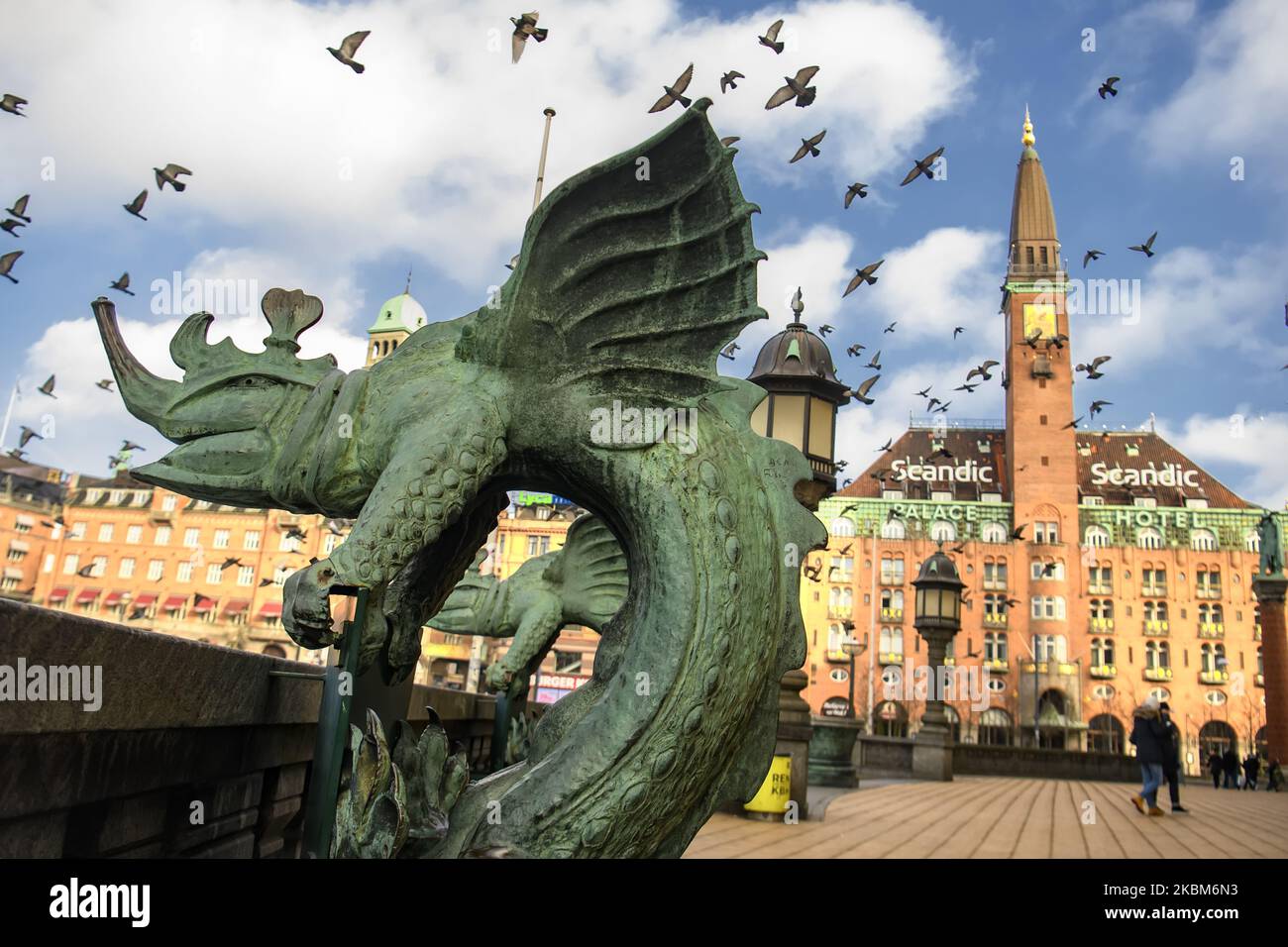 Bronze chimera dragon figures statues hi-res stock photography and ...