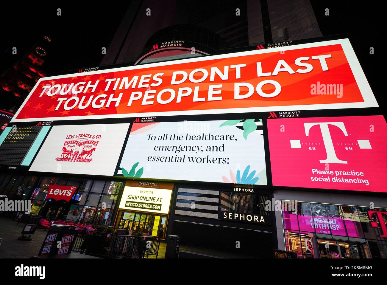 Digital billboard flashes signs of support for medical workers in Time ...