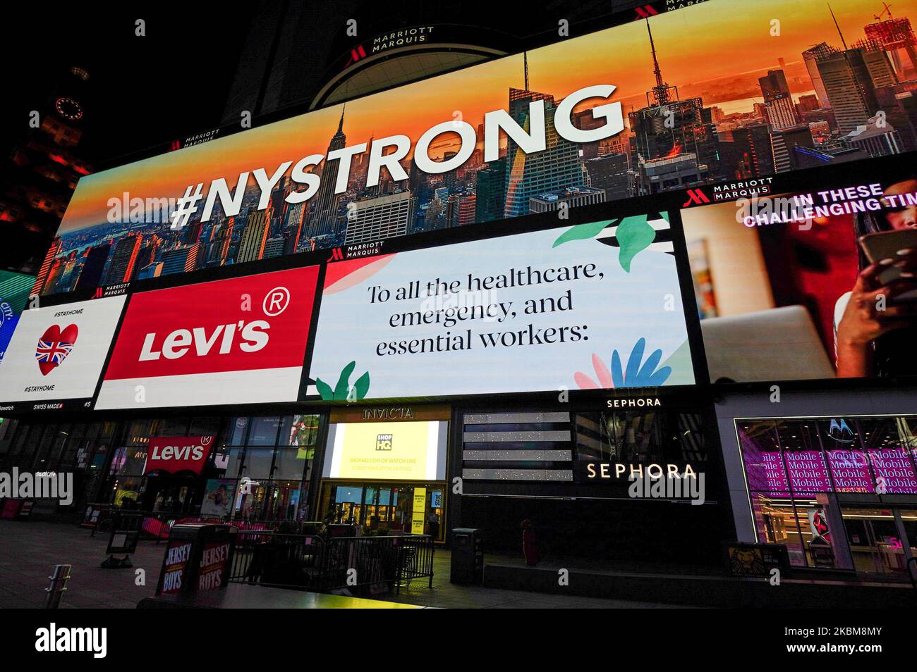 Digital billboard flashes signs of support for medical workers in Time ...