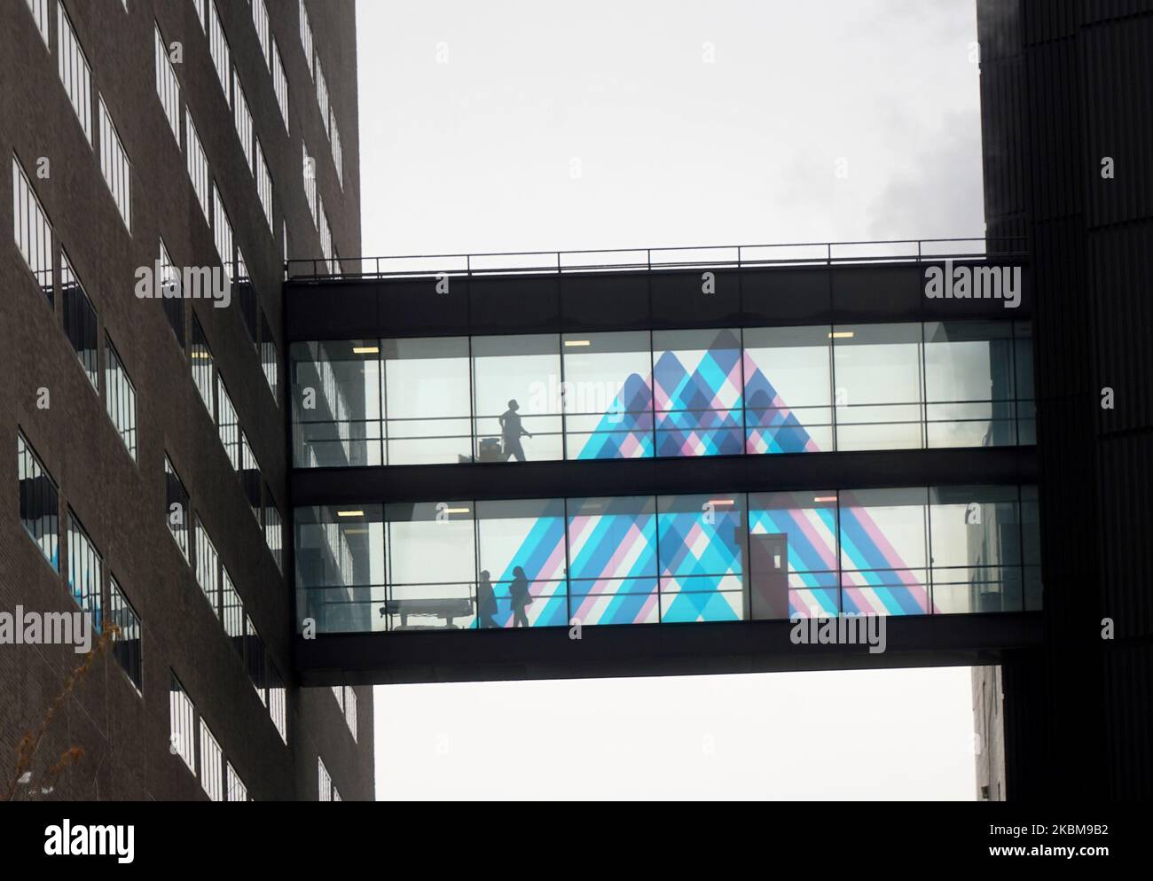 Hospital overflow hi-res stock photography and images - Alamy