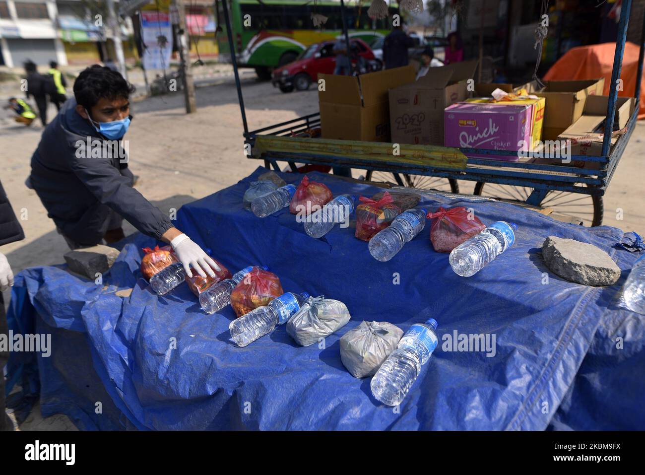 Beaten rice chiura hi-res stock photography and images - Alamy
