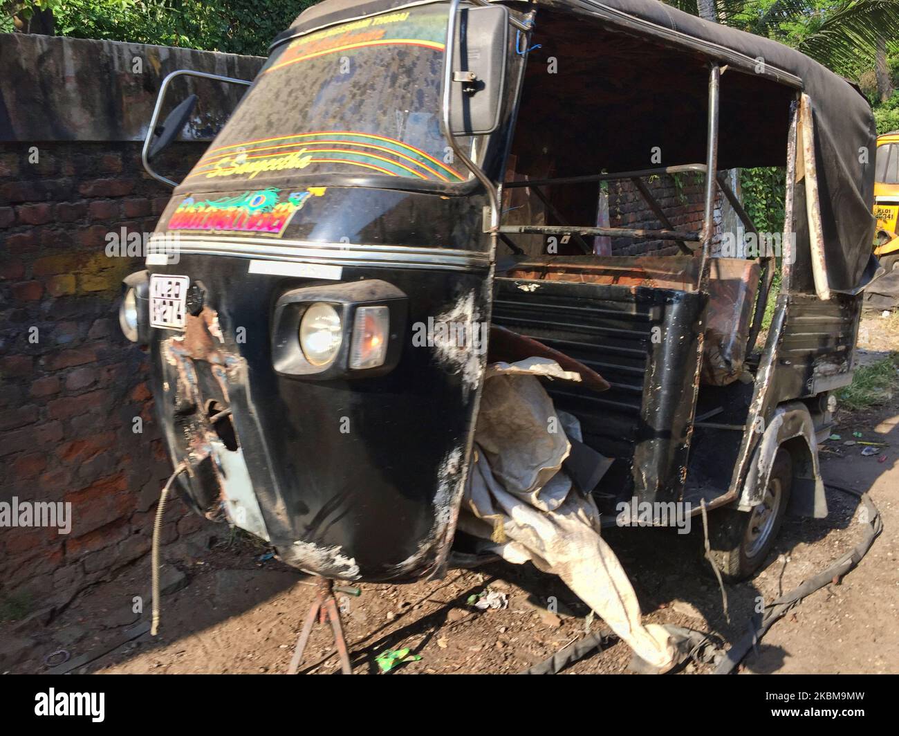 Kerala auto rickshaws hi-res stock photography and images - Alamy