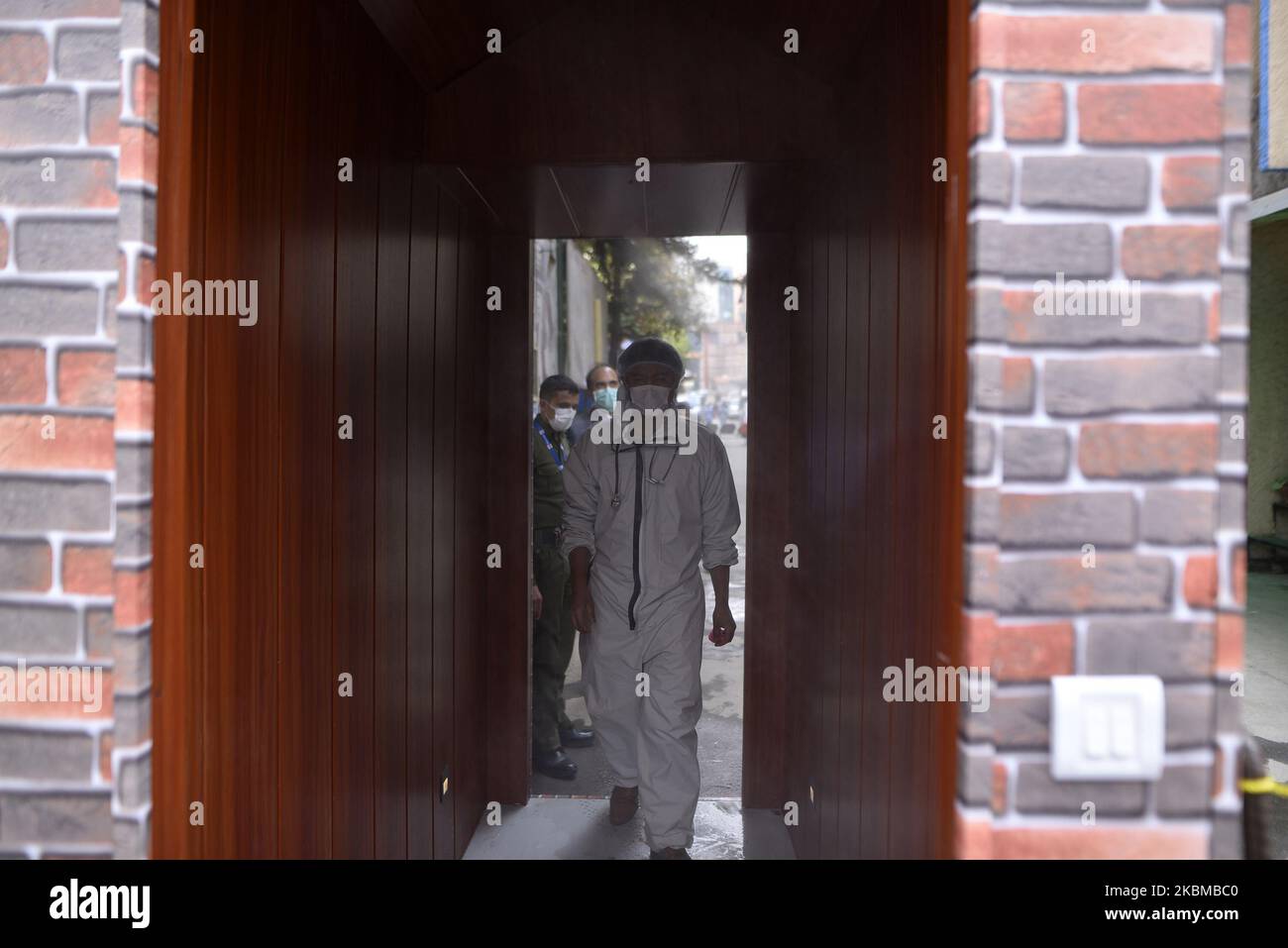 Installed sanitizing booth hi-res stock photography and images - Alamy