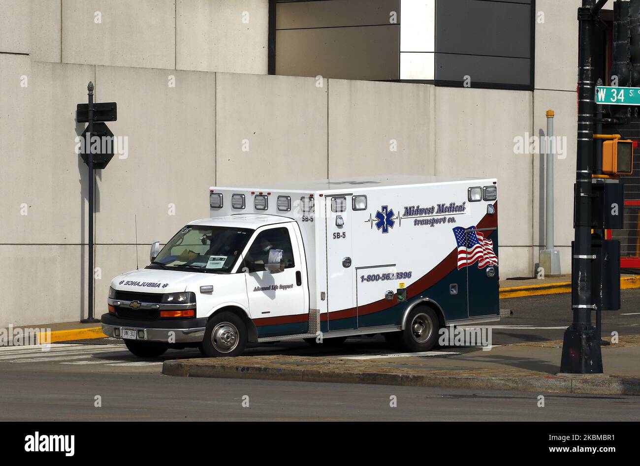 Ambulance united states people outdoor hi-res stock photography and ...