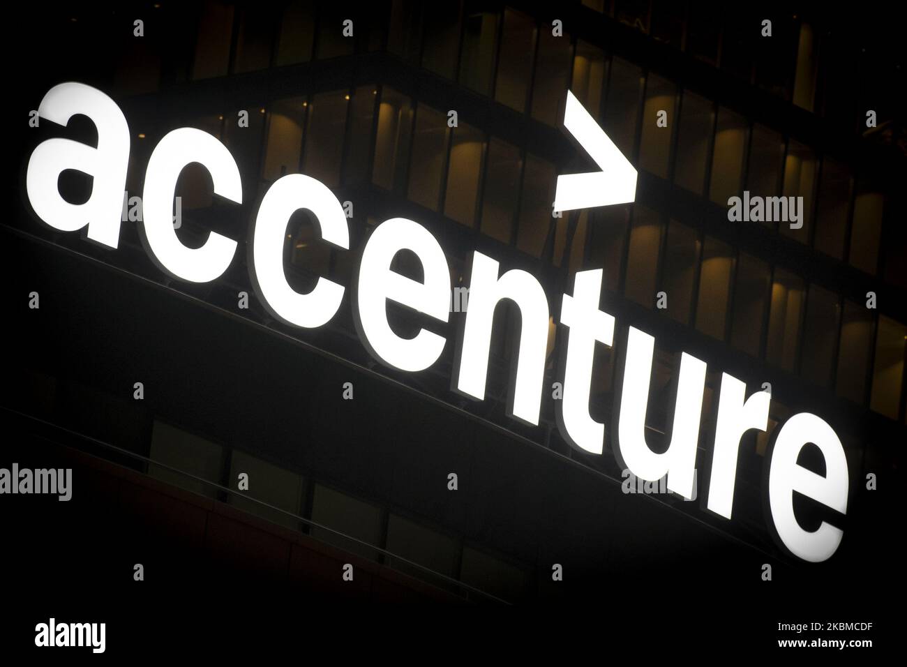 Accenture logo hi-res stock photography and images - Alamy