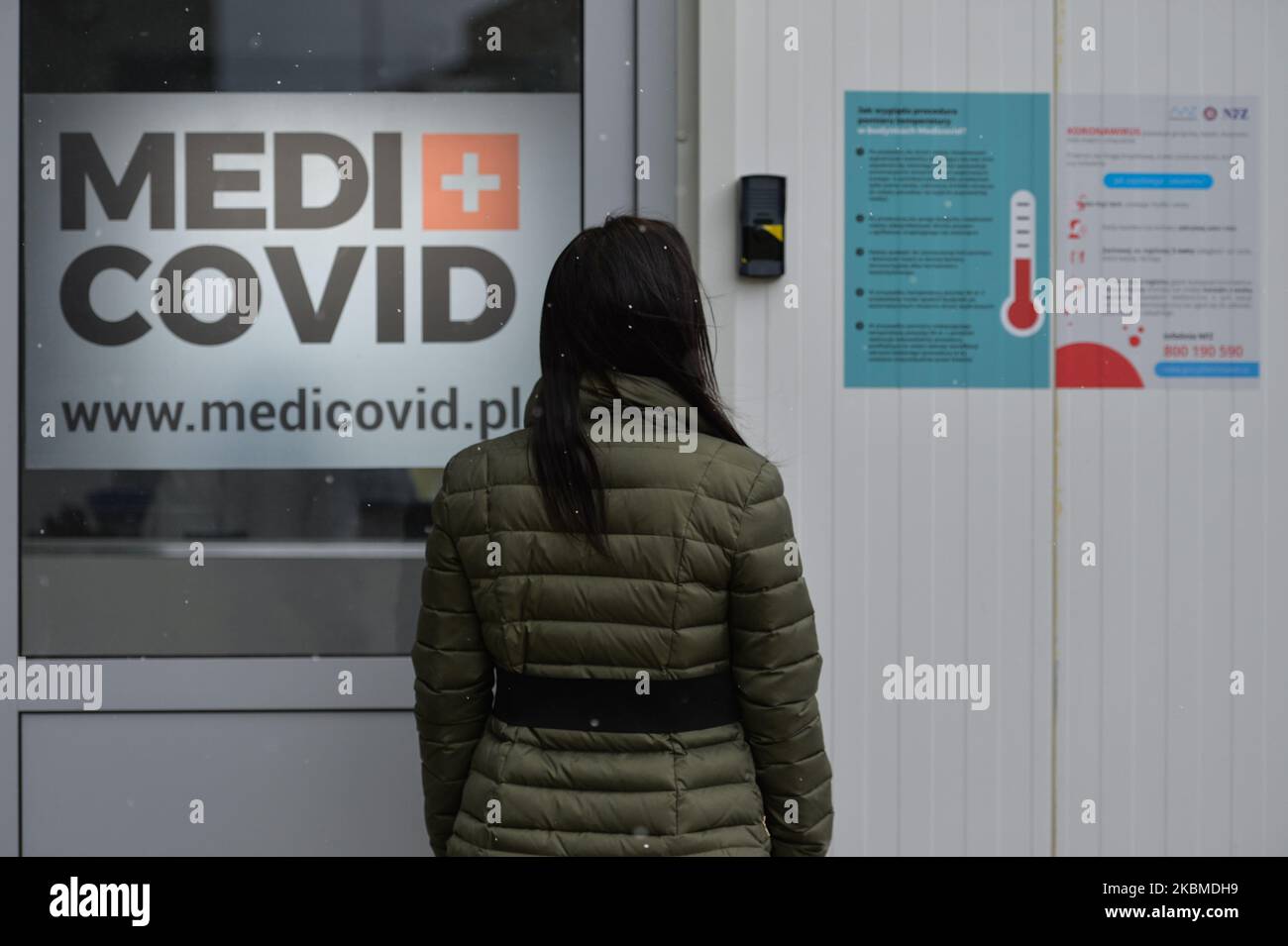 Temperature measurement procedure hi-res stock photography and images ...