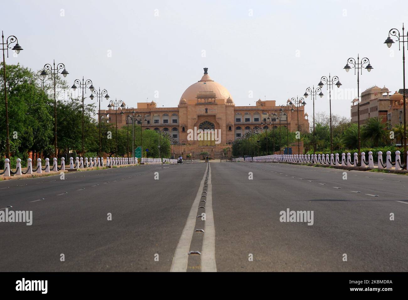 View of deserted janpath road hi-res stock photography and images - Alamy