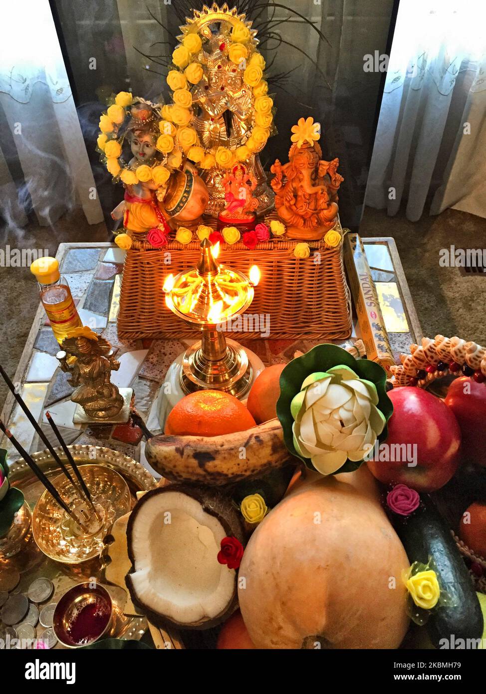 Traditional kerala kani hi-res stock photography and images - Alamy