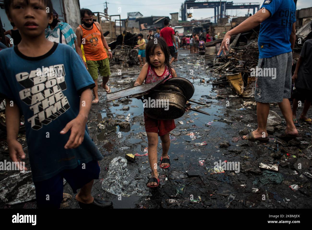Tondo slum area in manila hi-res stock photography and images - Alamy
