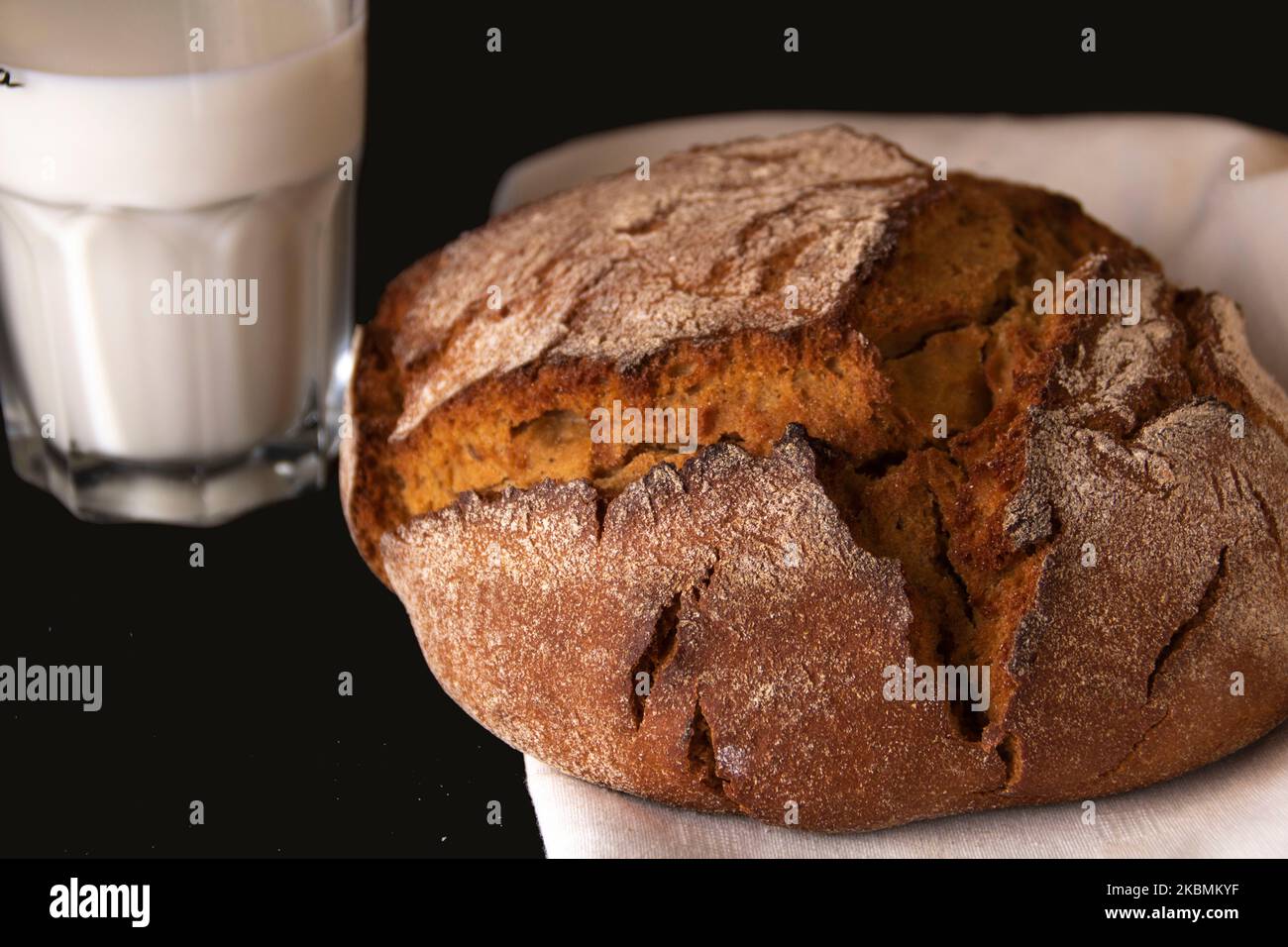 Glass whole hi-res stock photography and images - Alamy