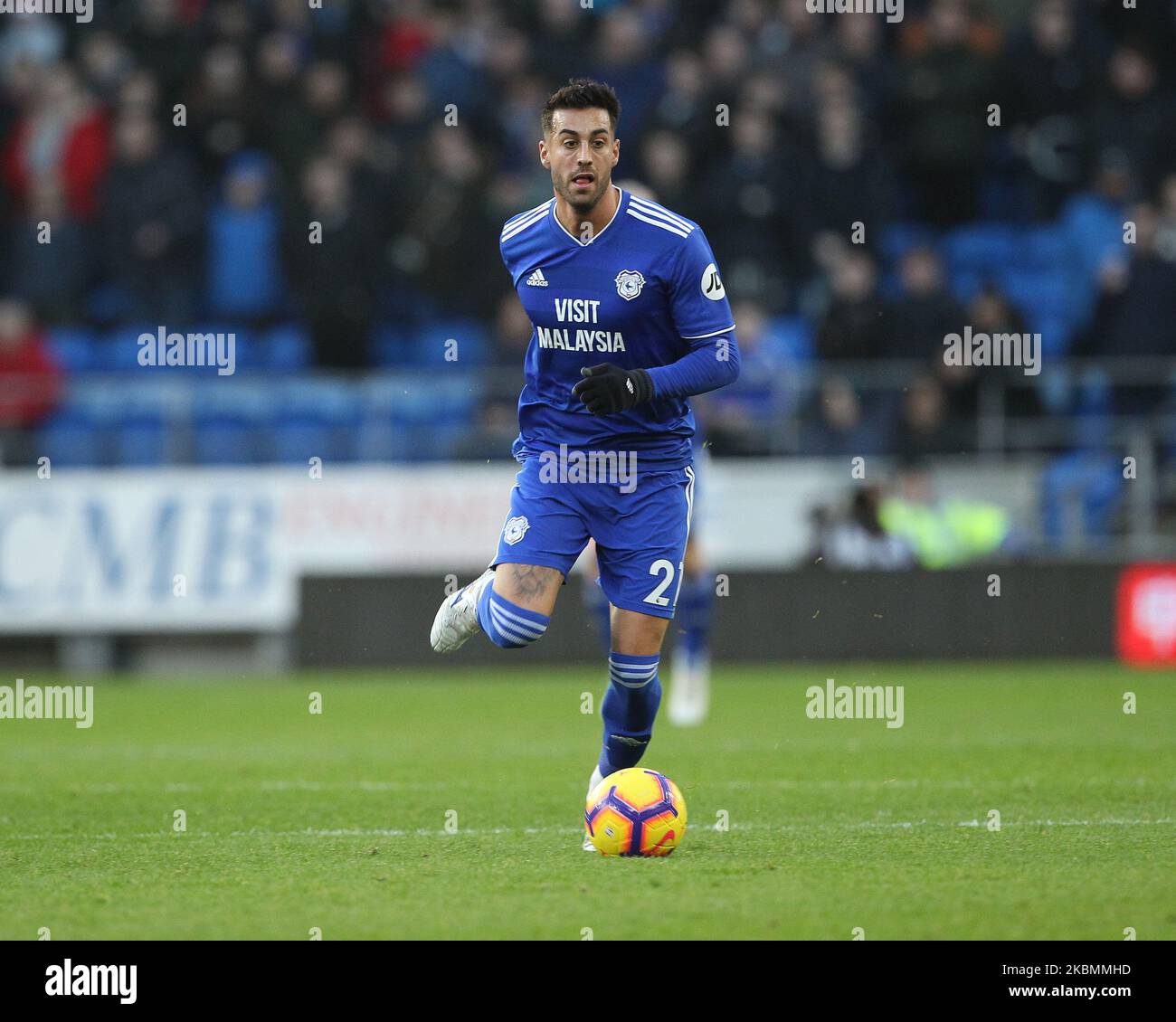 Victor camarasa of cardiff city hi-res stock photography and images - Alamy