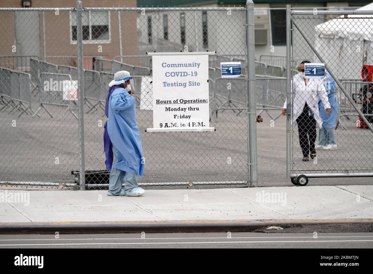 New york presbyterian queens hospital hi-res stock photography and ...