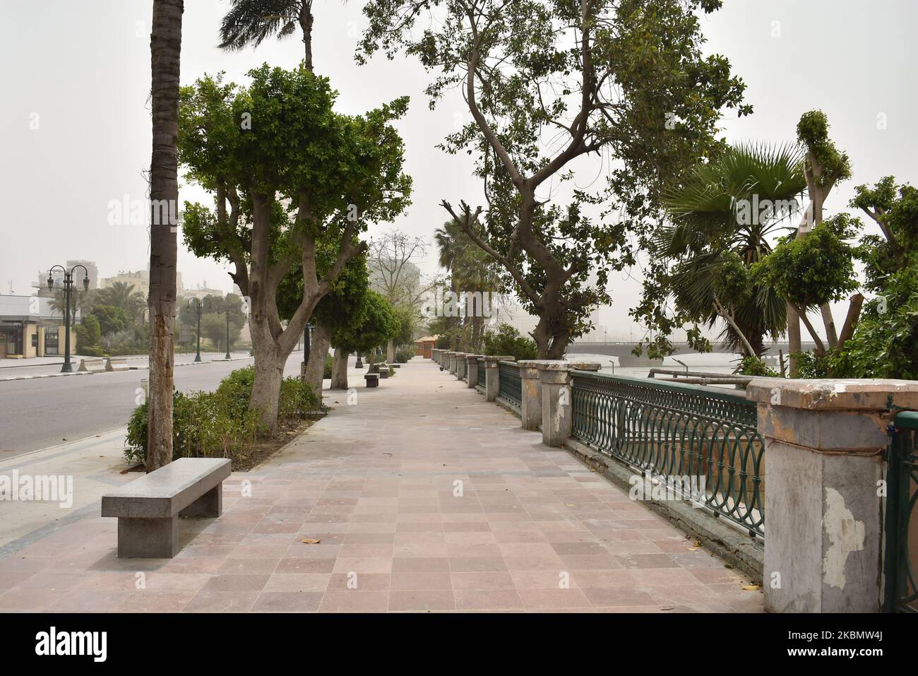 Nile corniche cairo hi-res stock photography and images - Alamy
