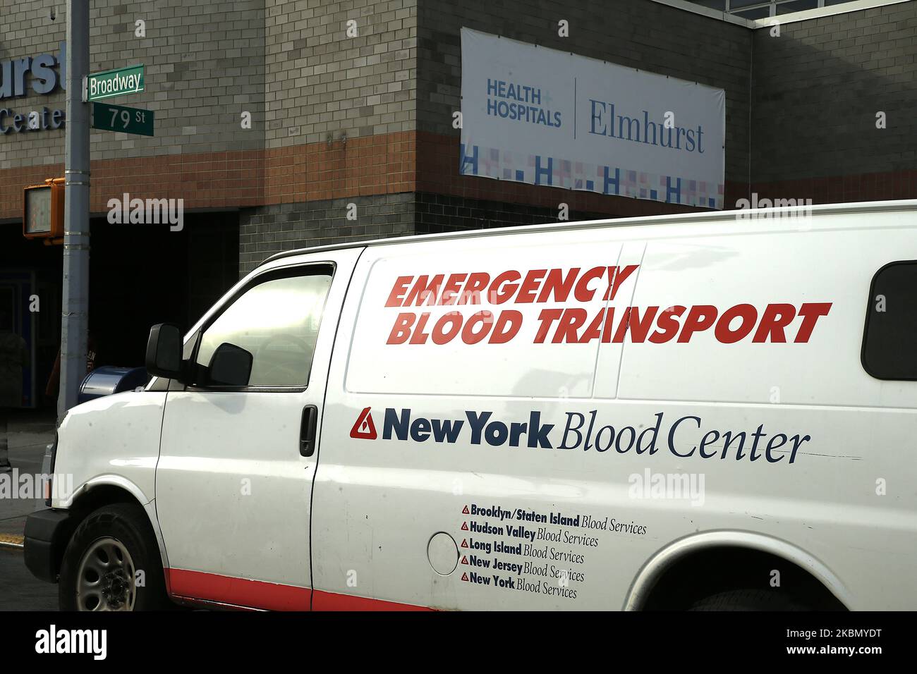 Patient transport us hi-res stock photography and images - Alamy