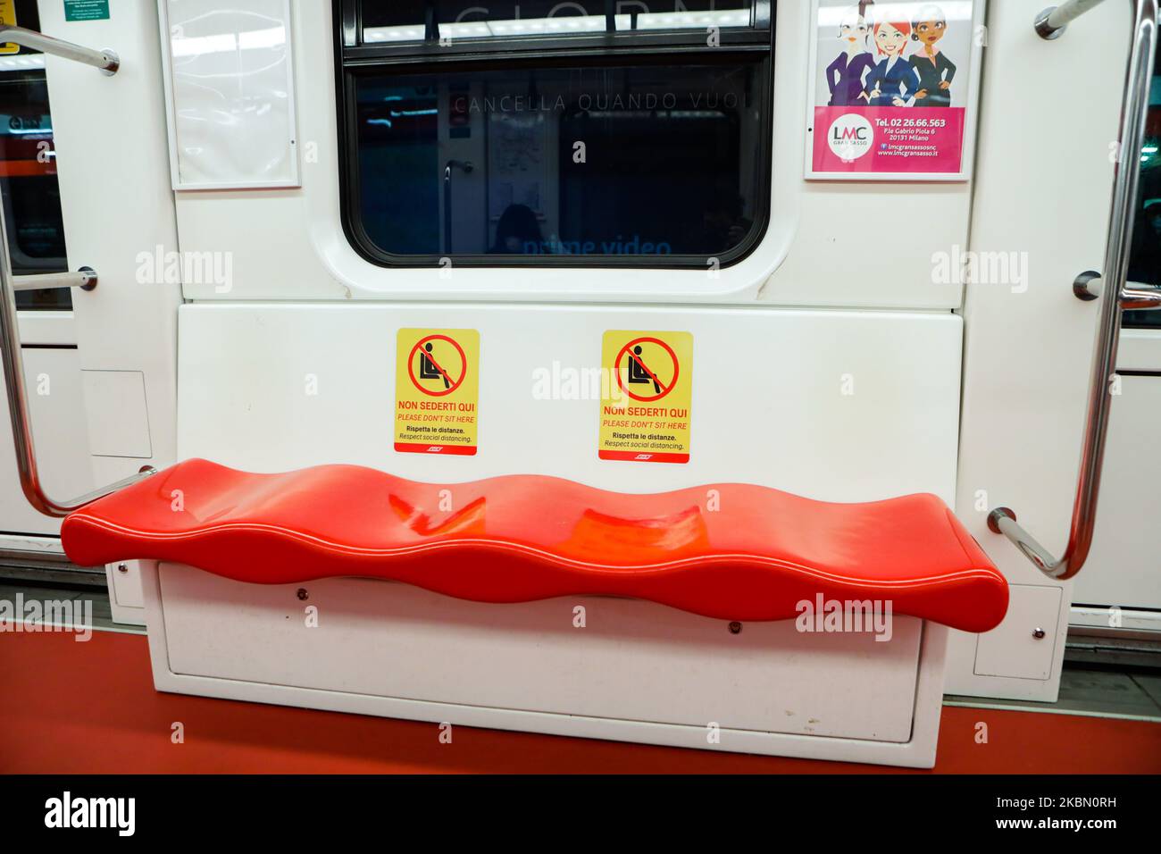 Segnali distanza hi-res stock photography and images - Alamy