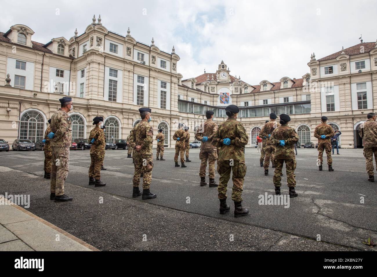 Italian army nurses hi-res stock photography and images - Alamy