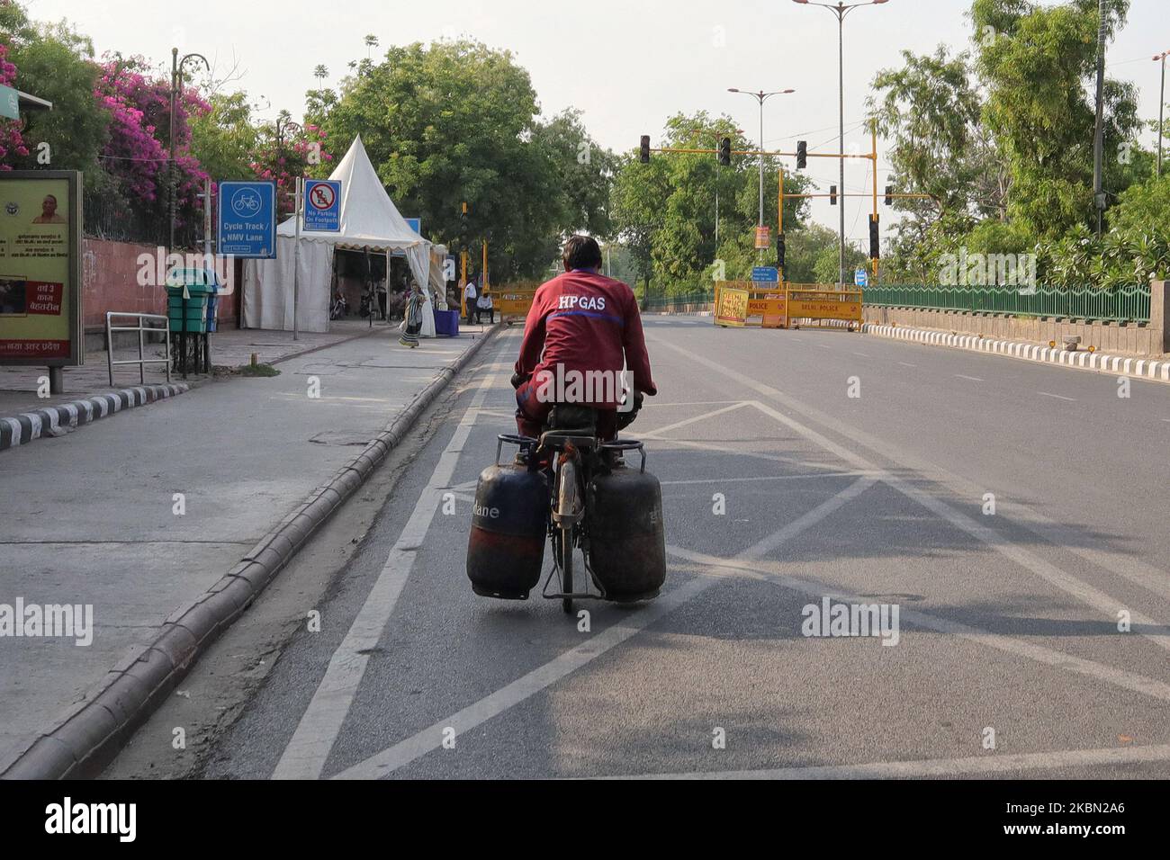 Gas delivery man rides hi-res stock photography and images - Alamy