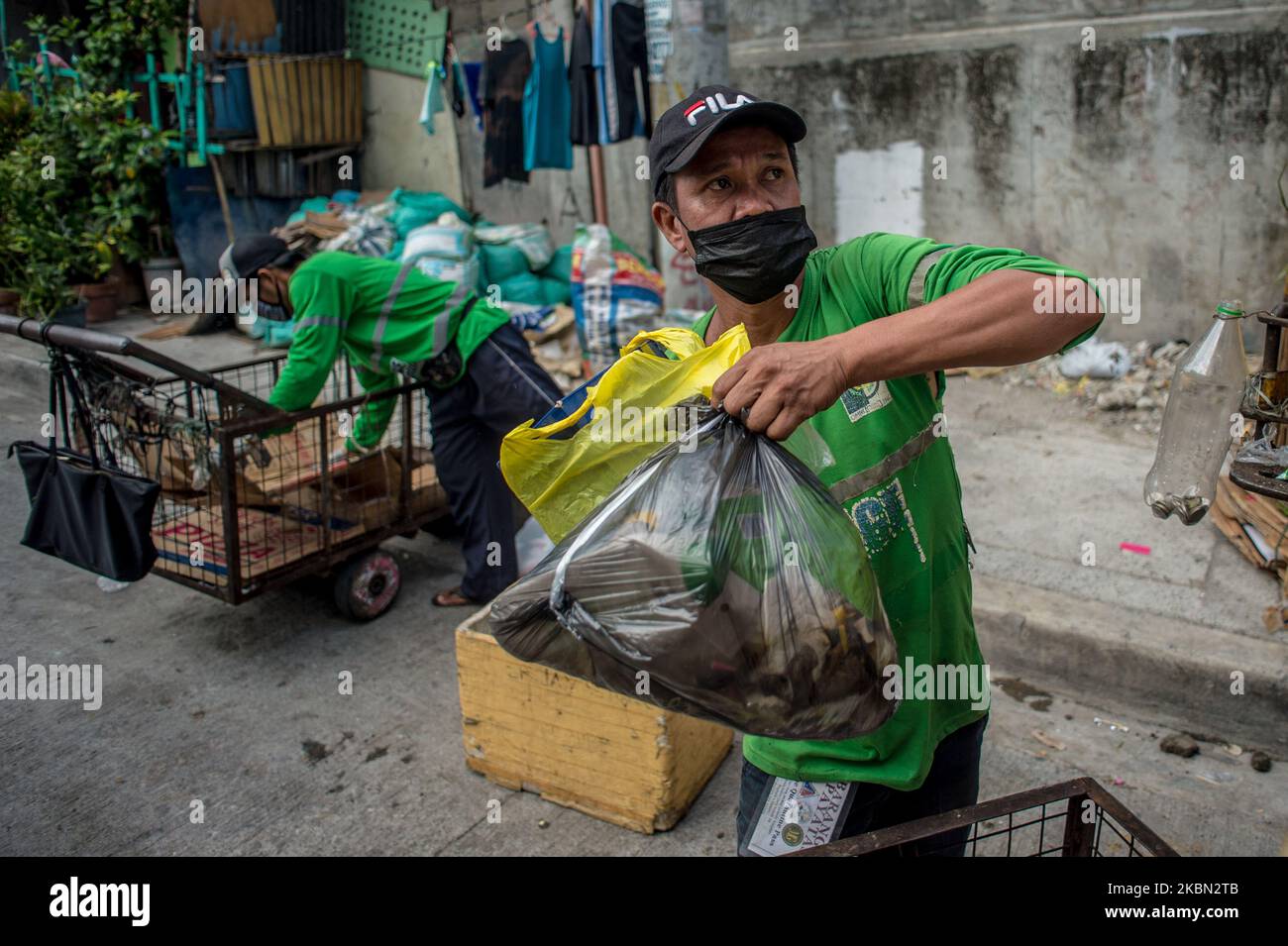 Jhonny flores hi-res stock photography and images - Alamy