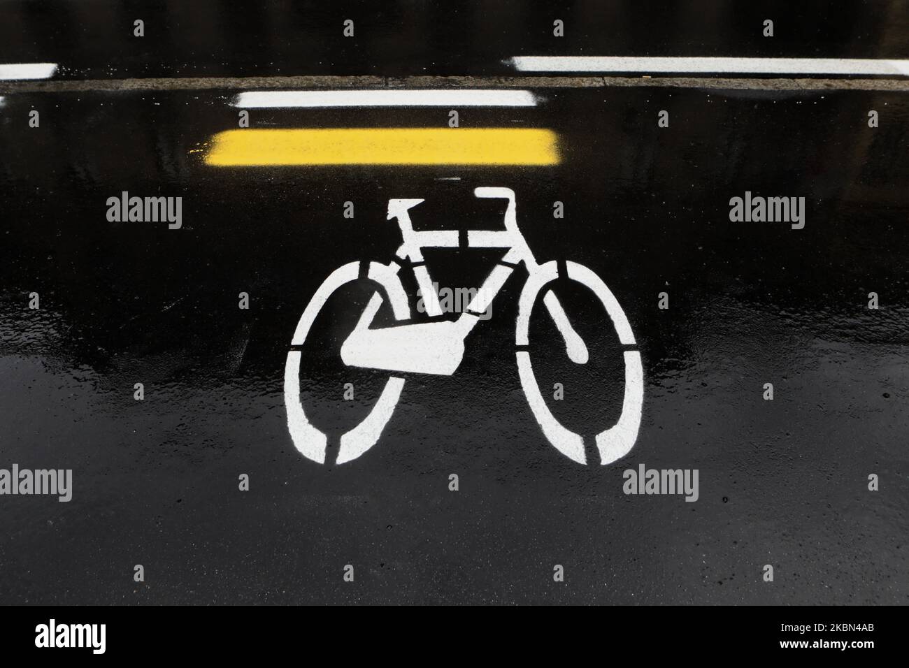 Construction of new bike paths hi-res stock photography and images - Alamy