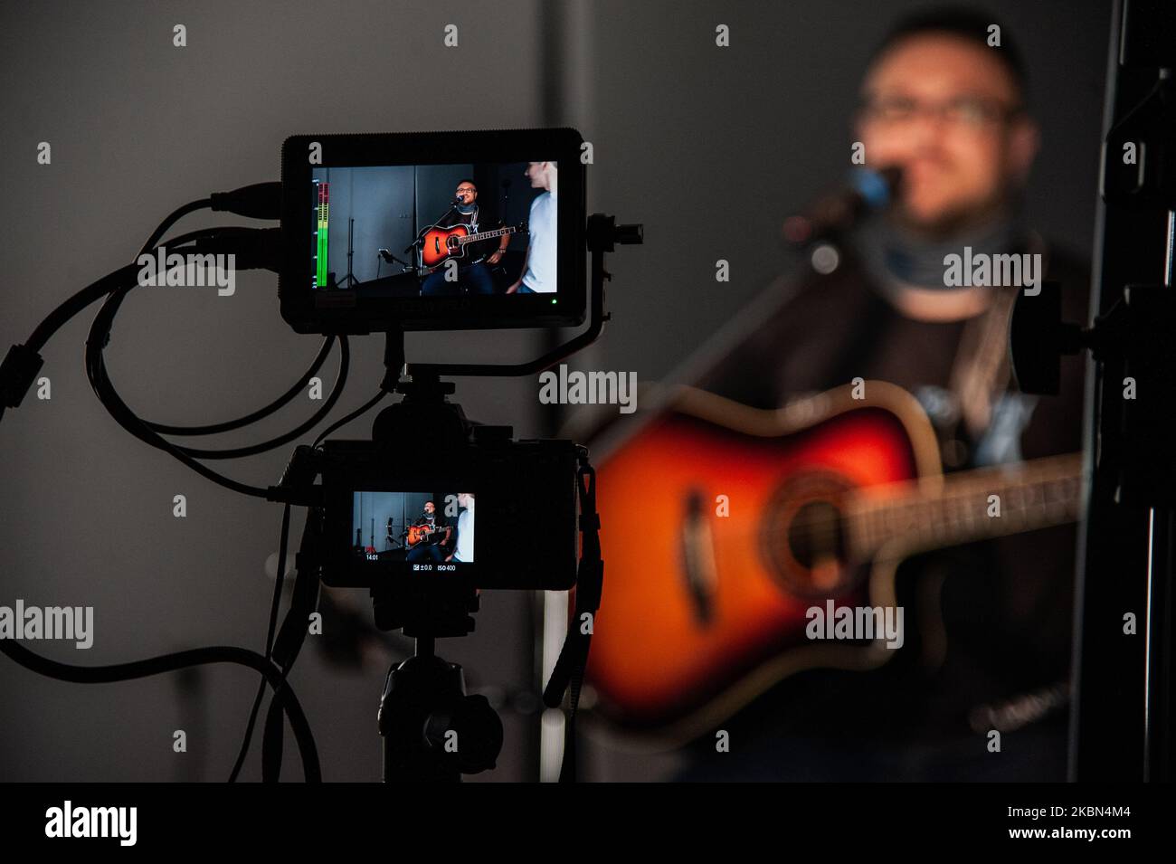 Secrets concerts band hi-res stock photography and images - Alamy