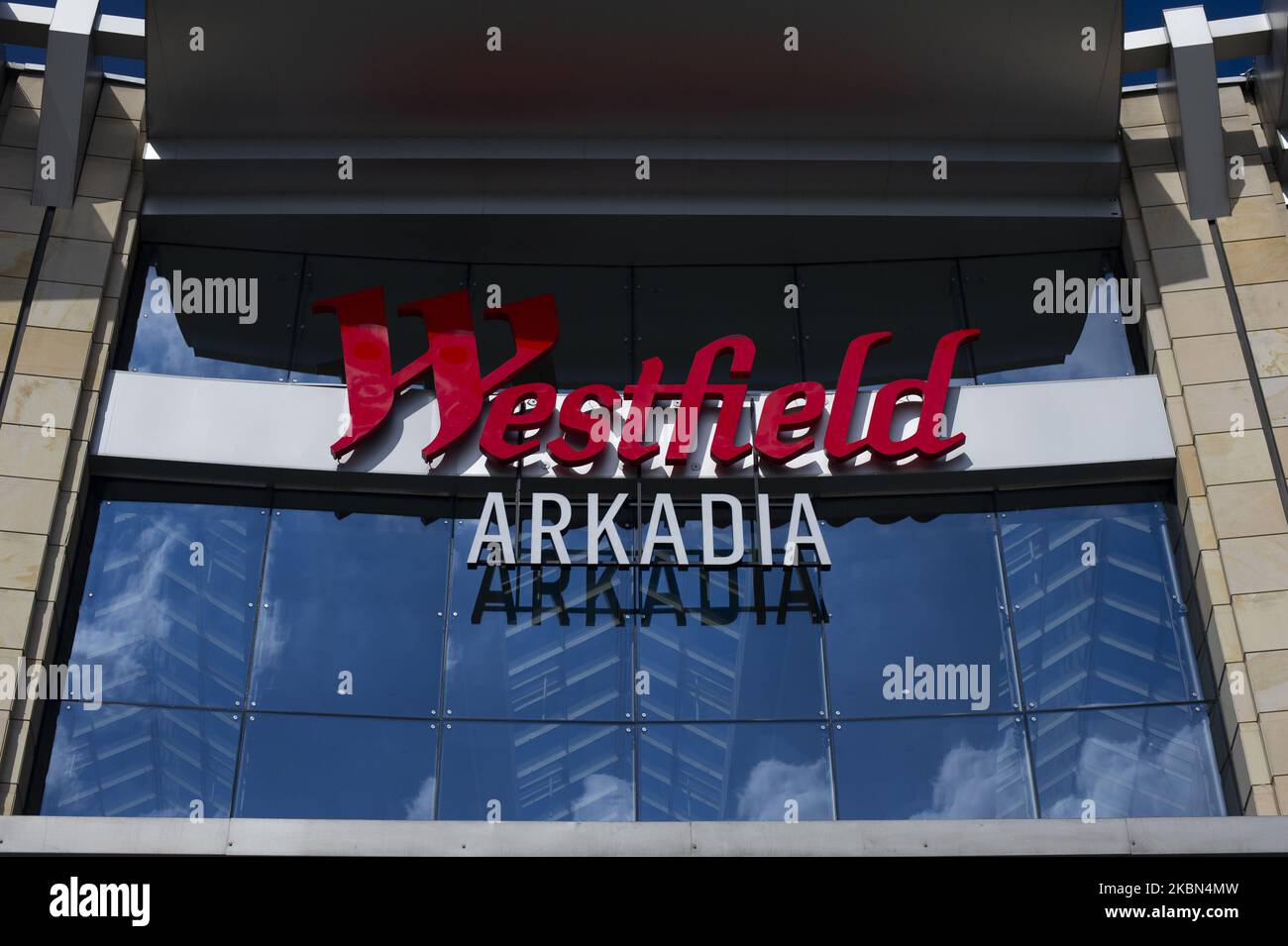 Westfield arkadia shopping mall sign hi-res stock photography and ...