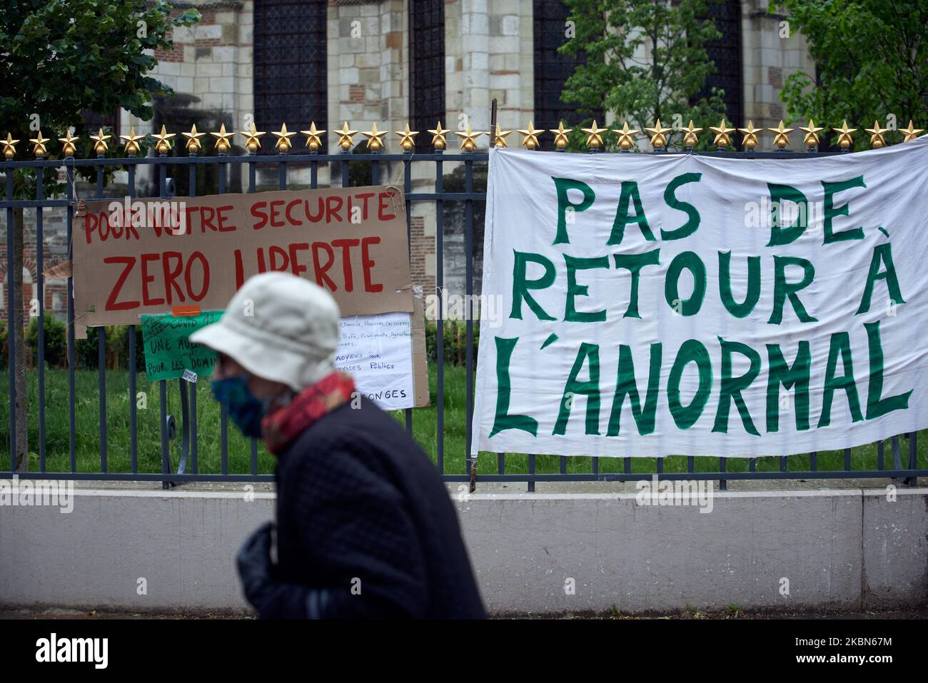 Abnormal return hi-res stock photography and images - Alamy