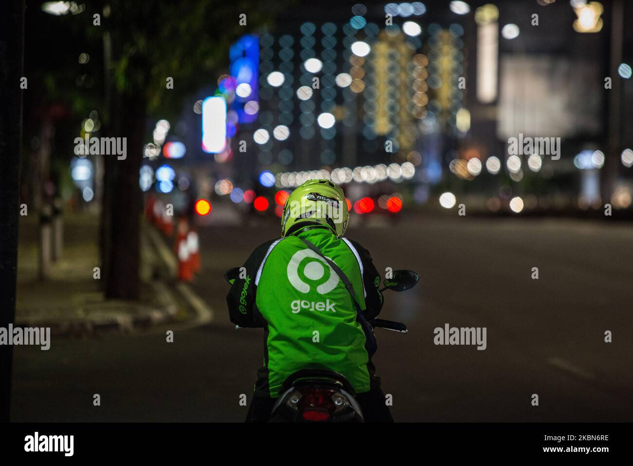 Gojek motorcycle taxi driver hi-res stock photography and images - Alamy