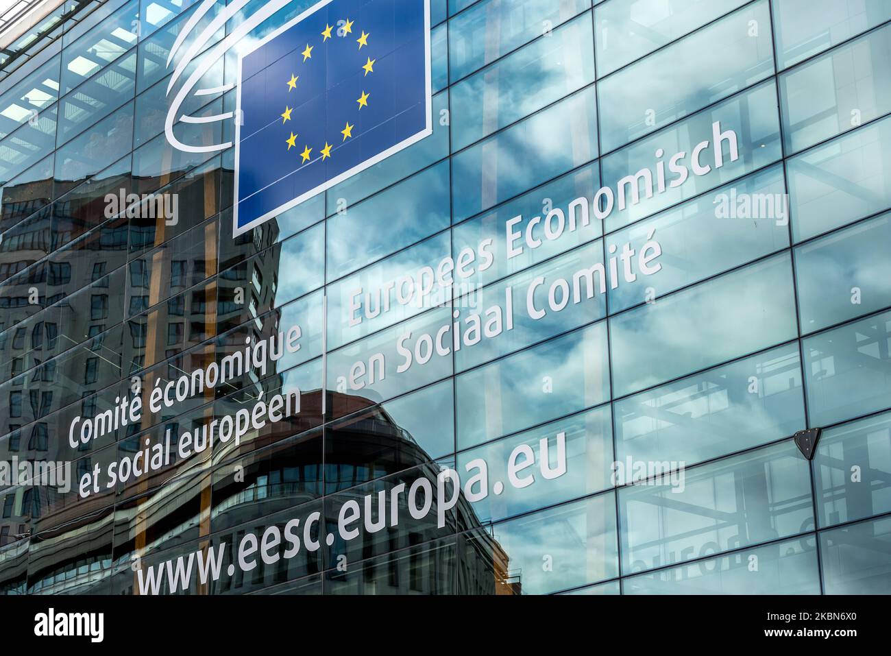 Eu decision making bodies hi-res stock photography and images - Alamy