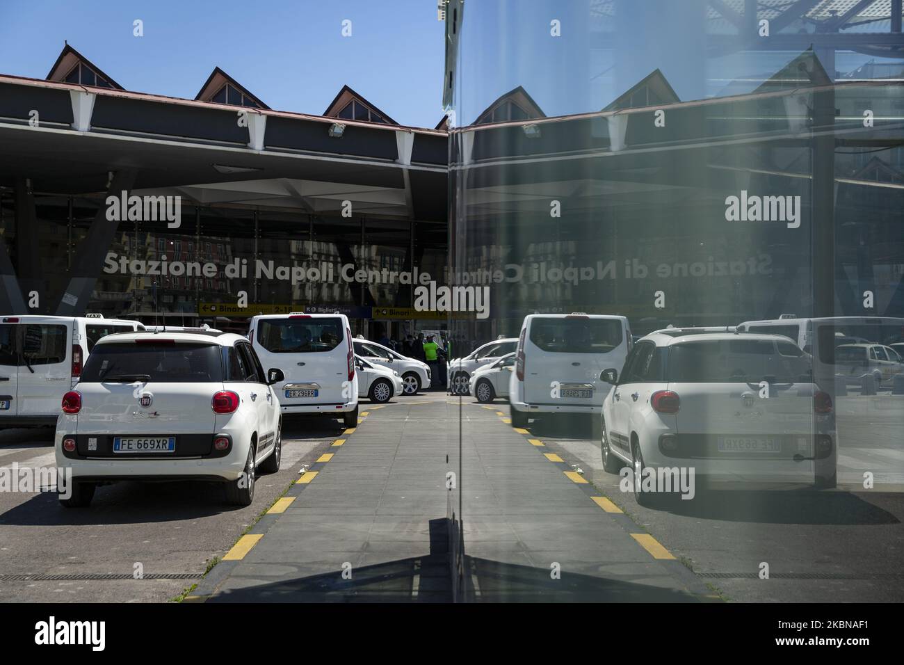 Dozens of taxis hi-res stock photography and images - Alamy