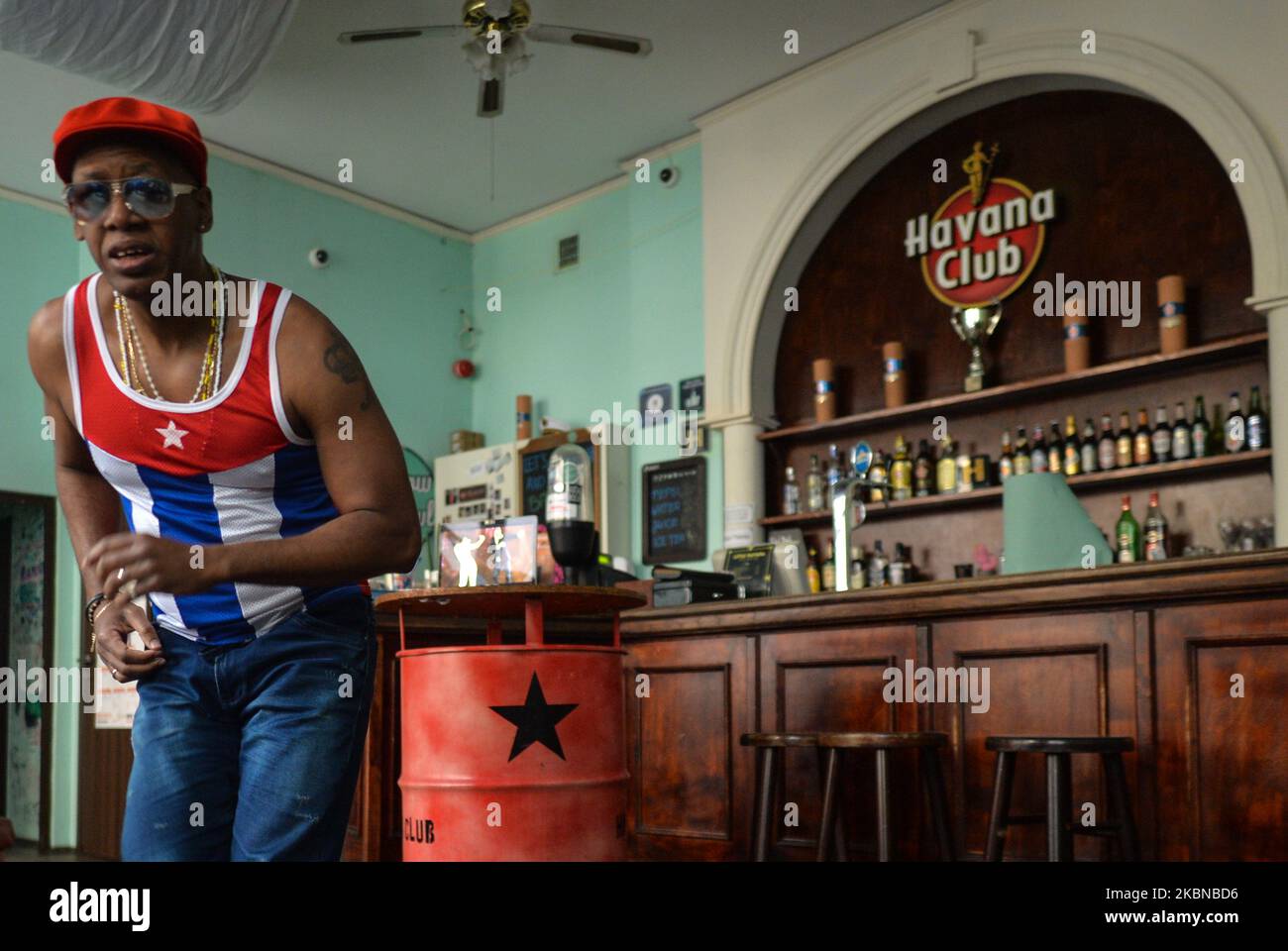 New cuban salsa step hi-res stock photography and images - Alamy
